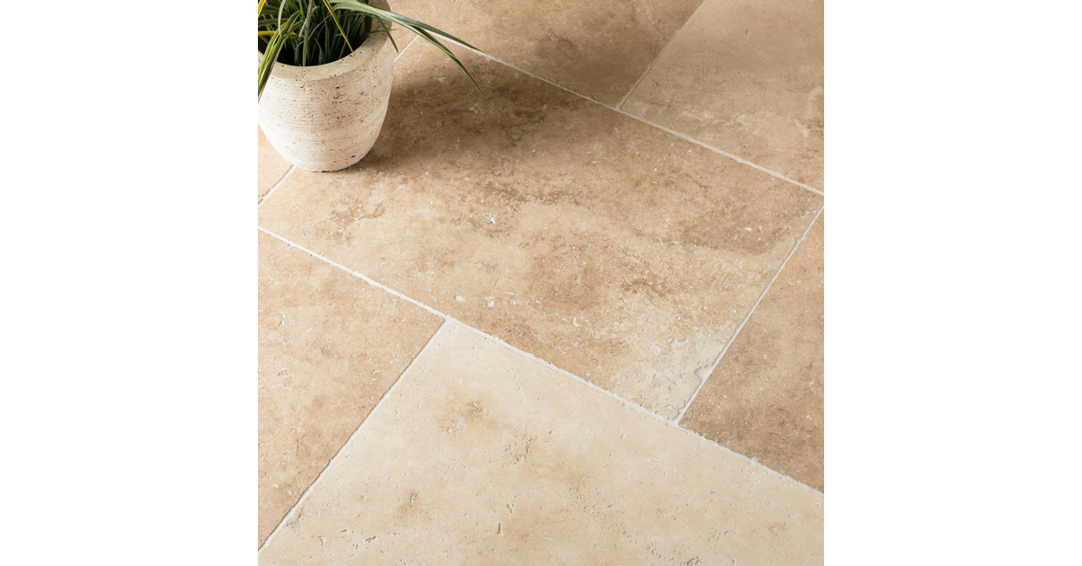 Dalles de Travertin 1er Choix : Élégance et Durabilité